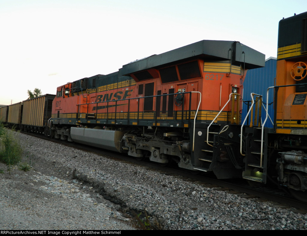 BNSF 6217